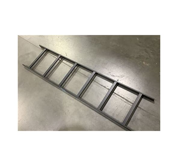 Chatsworth 11252-713 TELCO-Style Cable Runway 4' 4.5"L X 12"W X1.5"H L ...